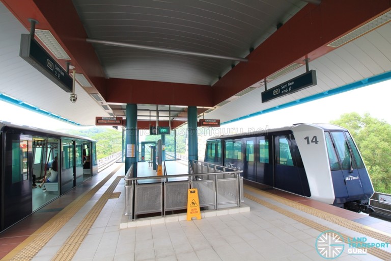 Sam Kee LRT Station – Platform level | Land Transport Guru