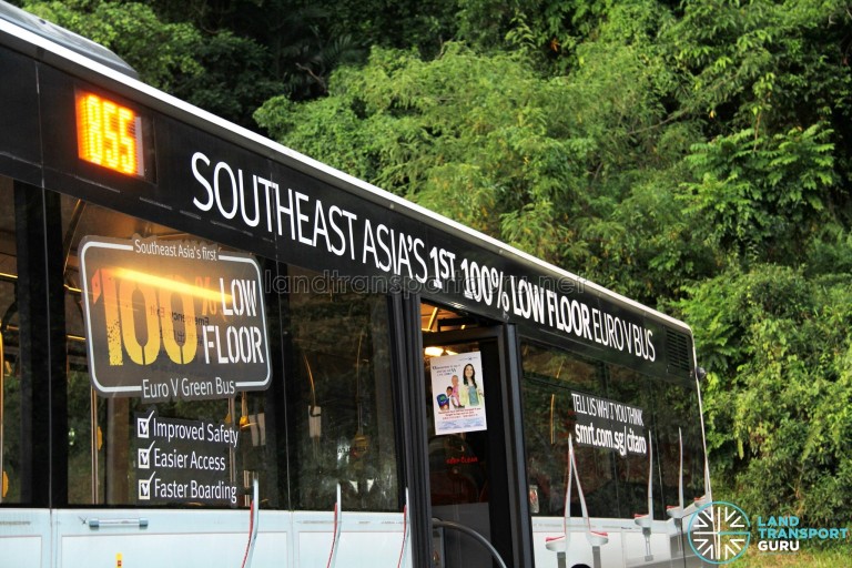 SMRT Mercedes-Benz Citaro (SMB136C) – with promotional advert wrap ...