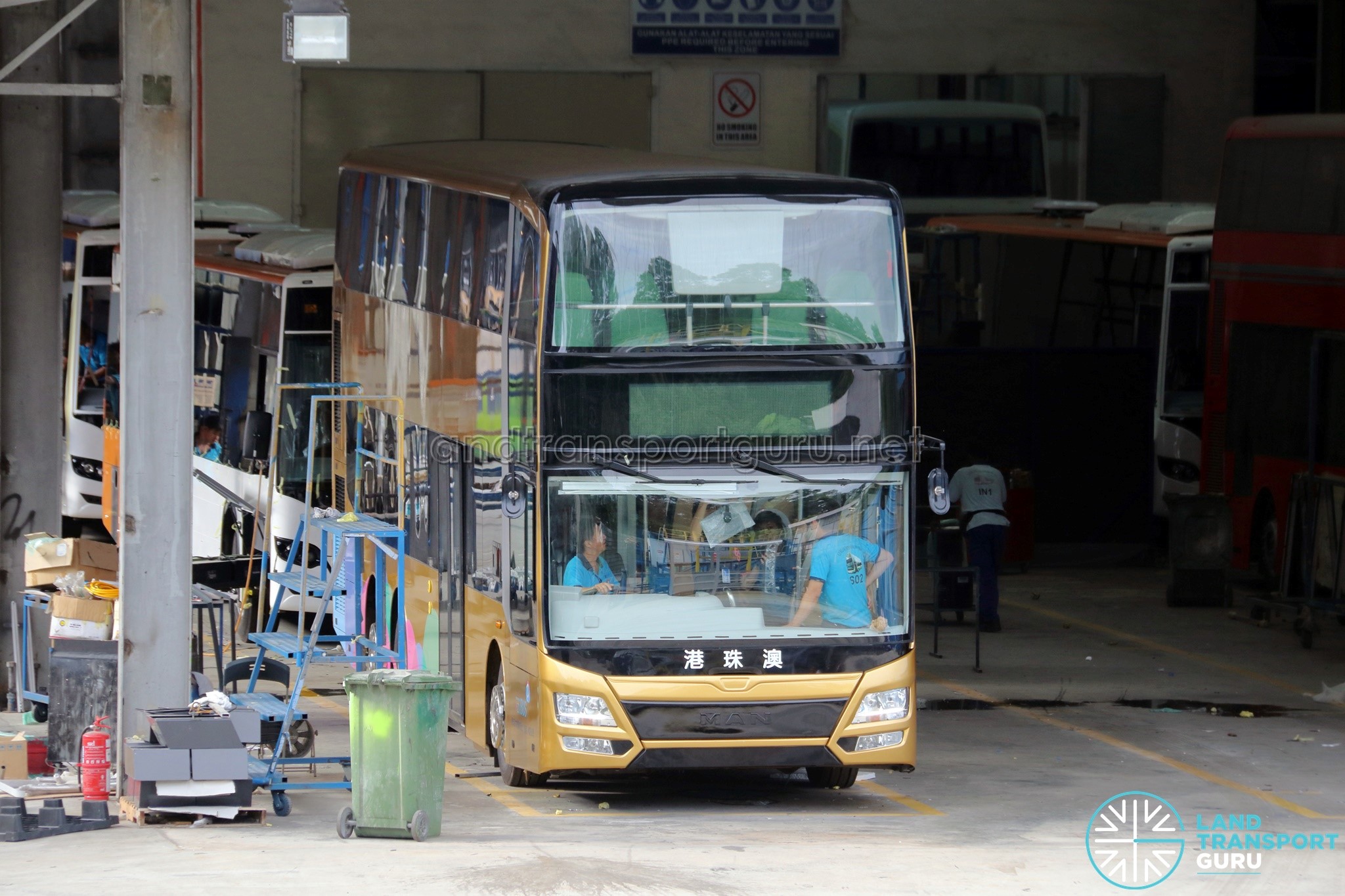 Hong Kong–Zhuhai–Macau MAN A95 assembled at Gemilang | Land Transport Guru