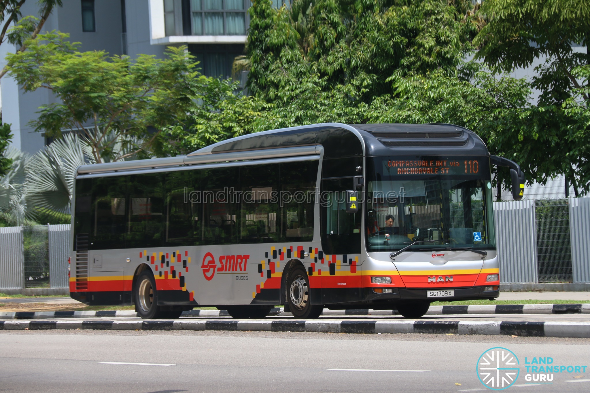 Bus 110 SMRT MAN A22 SG1709X Land Transport Guru Bus 110 SMRT MAN A22 SG1709X Land Transport Guru