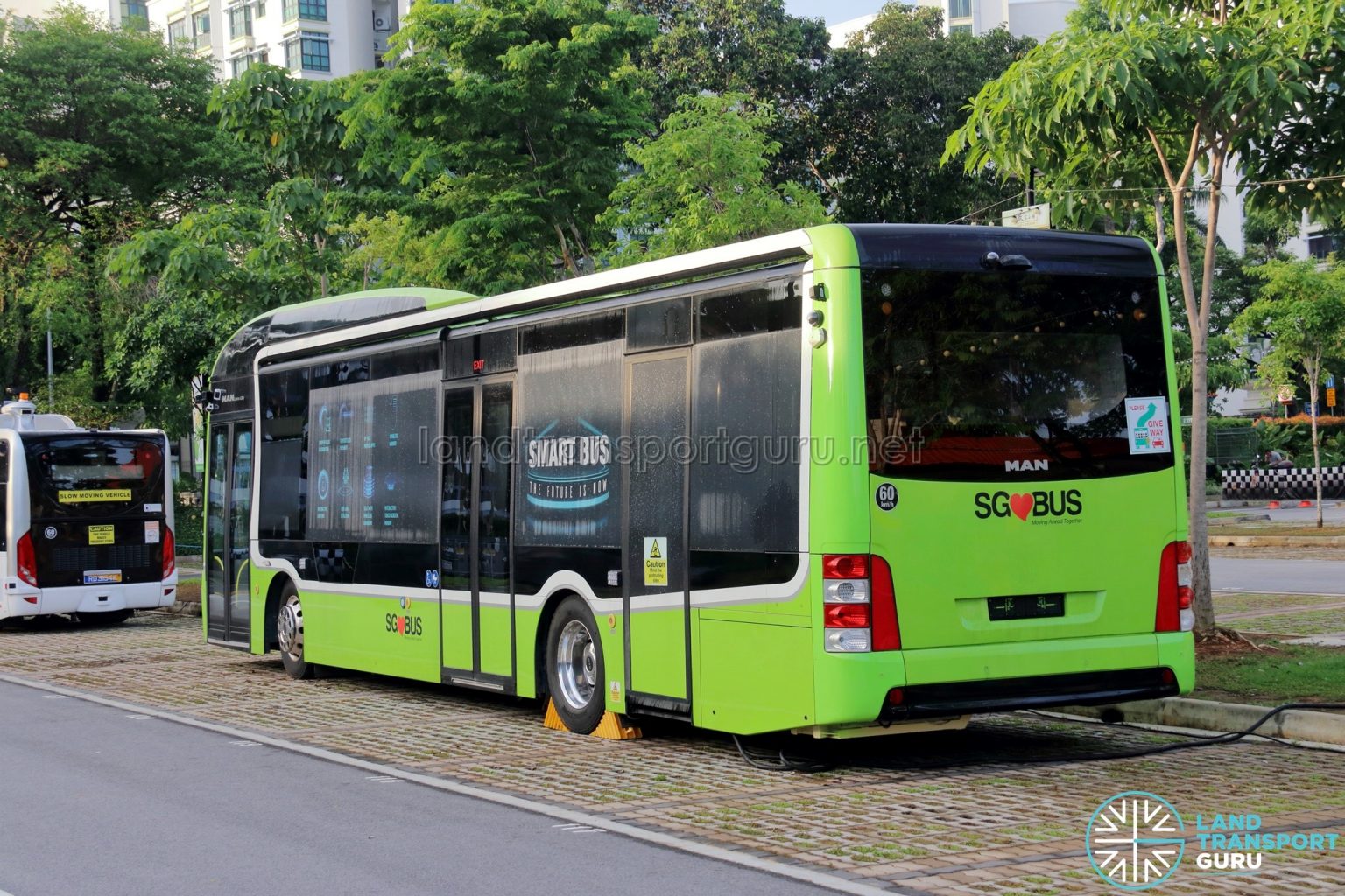 LTA Smart Bus – Exterior Nearside Rear | Land Transport Guru