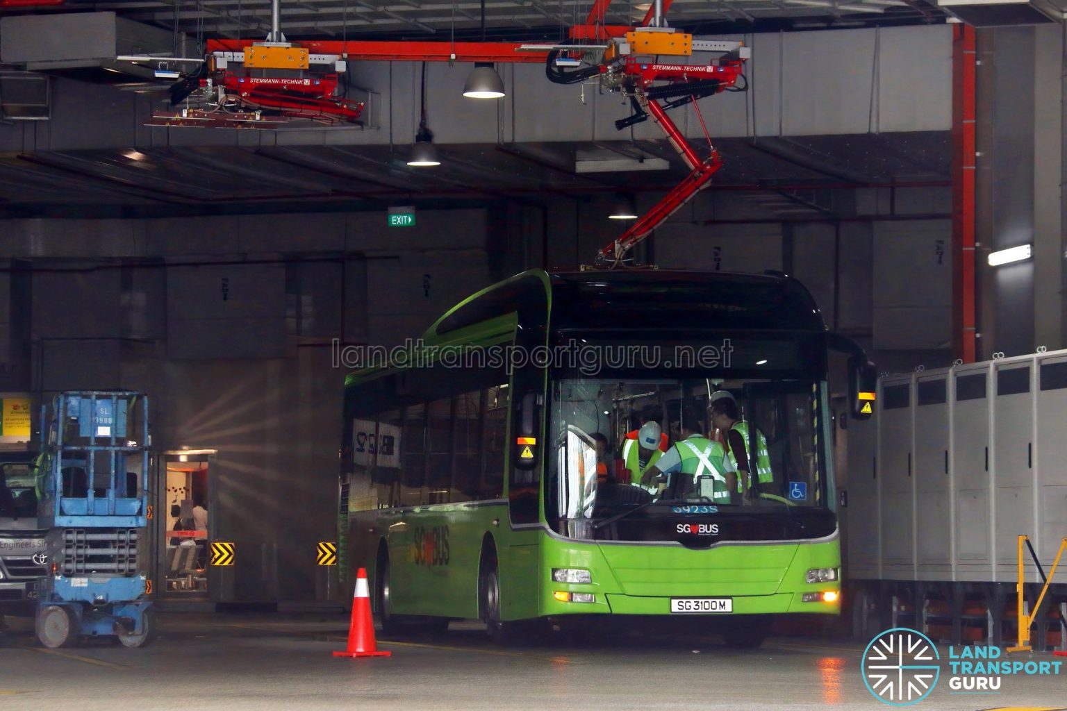 ST Engineering Retrofitted Electric Bus (SG3100M) – Bukit Panjang ITH ...