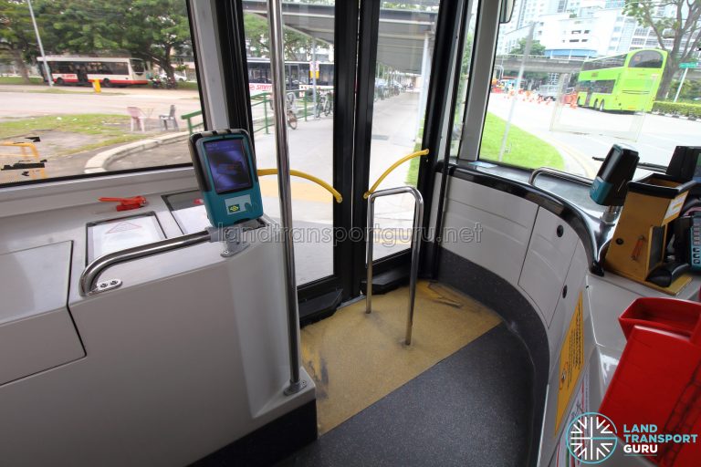 Mercedes-Benz OC500LE | Land Transport Guru