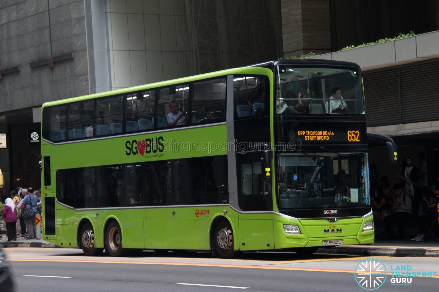 Bus 652: SMRT MAN Lion’s City DD A95 (SG5942L) | Land Transport Guru
