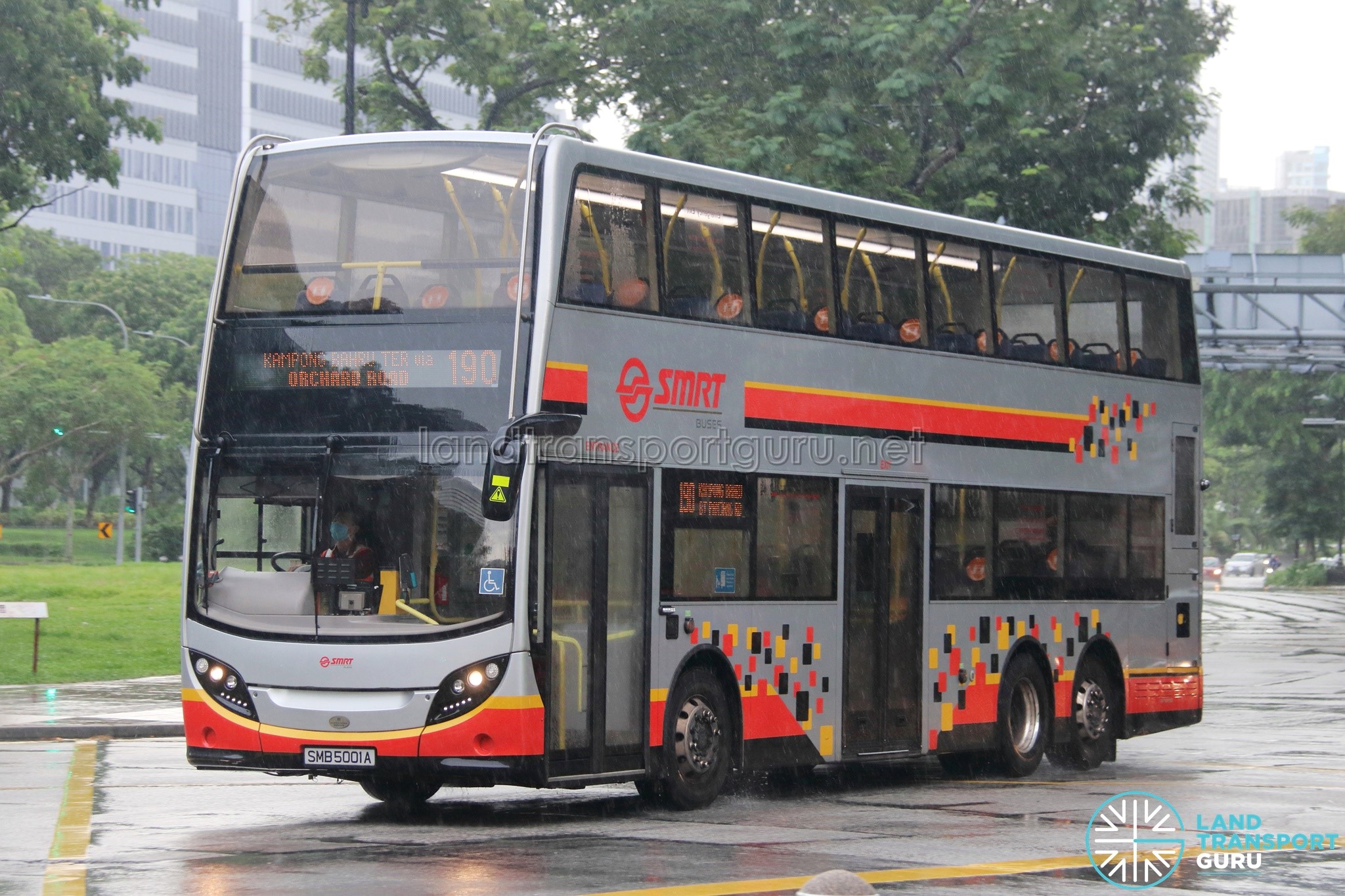 Bus 190 SMRT ADL Enviro500 MMC SMB5001A Land Transport Guru Bus 190 SMRT ADL Enviro500 MMC SMB5001A Land Transport Guru