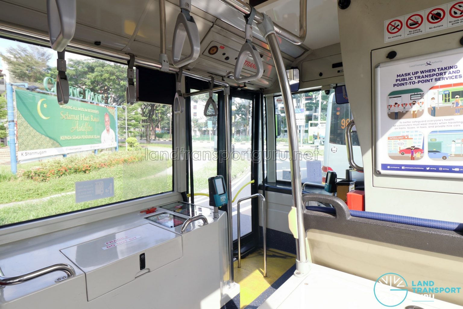 Mercedes-Benz OC500LE – Front section | Land Transport Guru