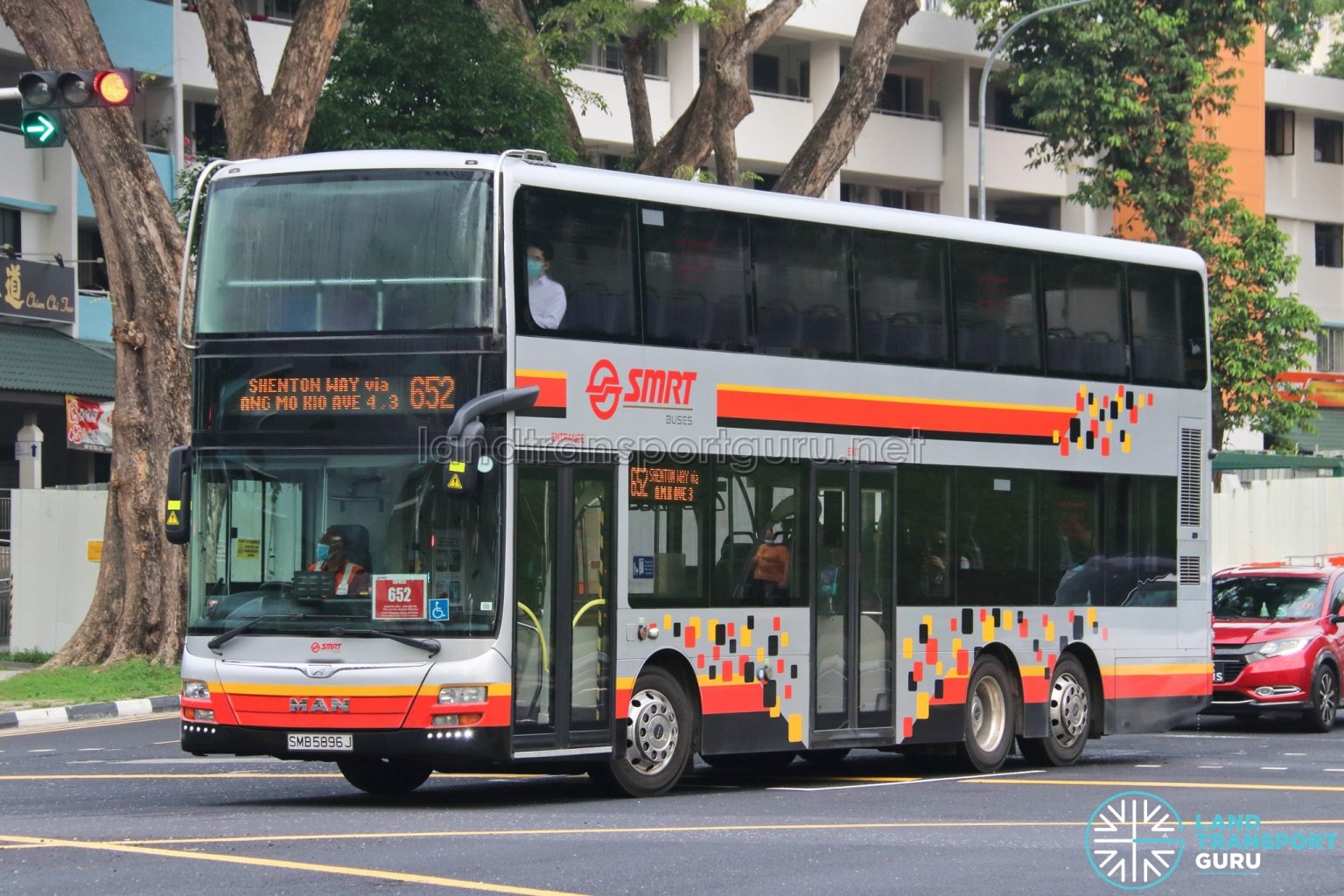 Bus 652: SMRT MAN A95 (SMB5896J) | Land Transport Guru