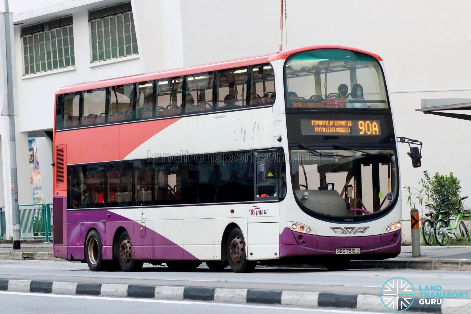 Bus 90A: SBS Transit Volvo B9TL Wright (SBS7516J) | Land Transport Guru