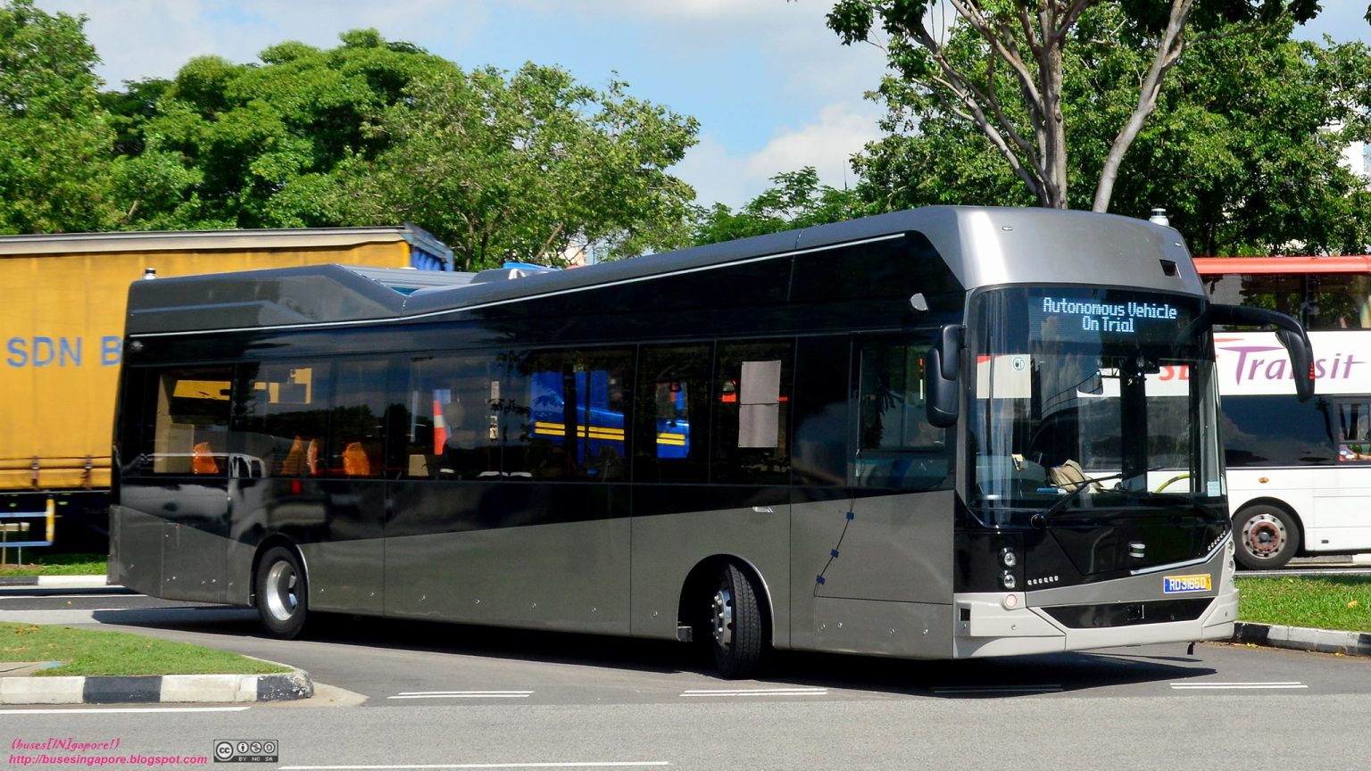 ST Engineering-Linkker Autonomous Electric Buses | Land Transport Guru
