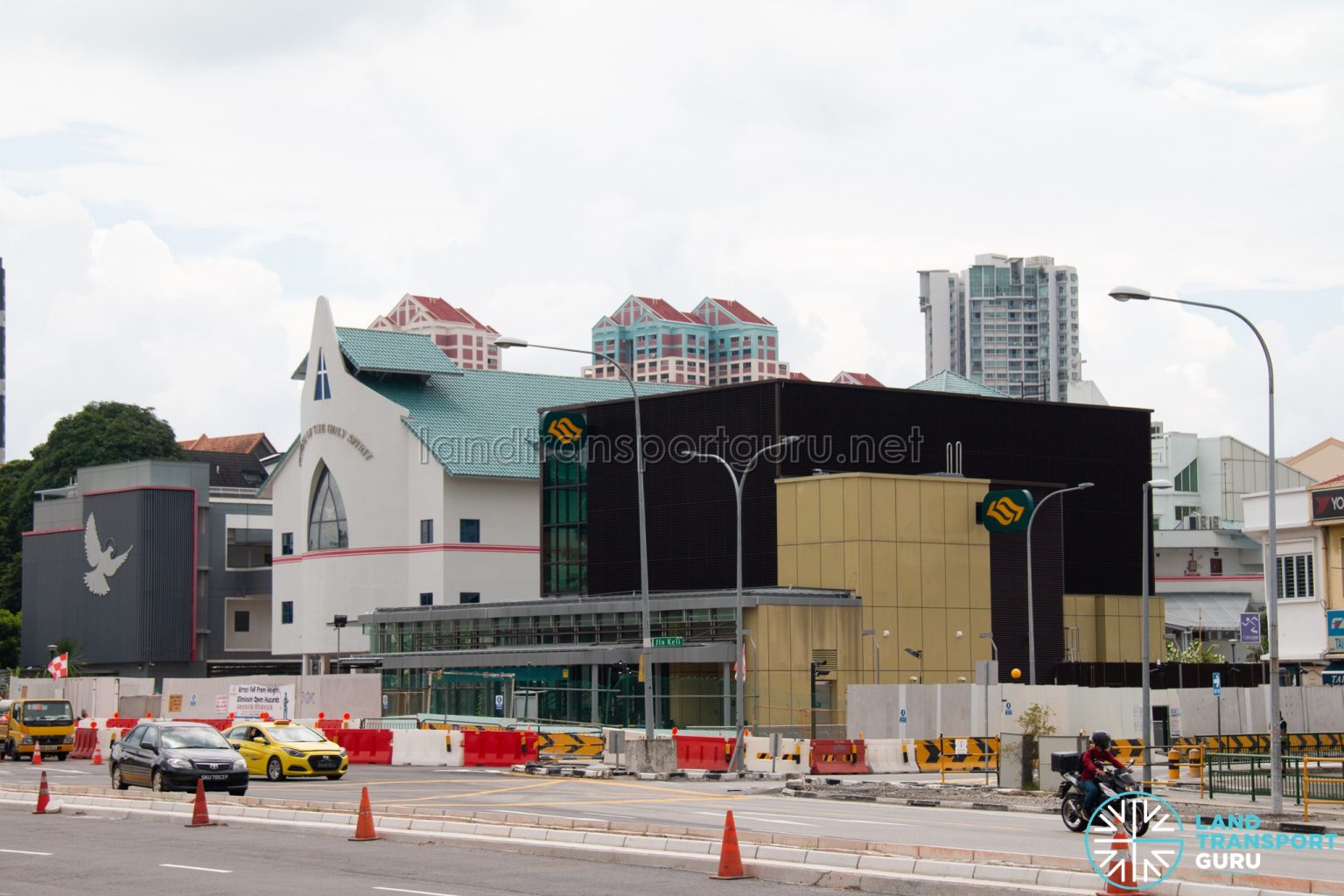 Upper Thomson MRT Station | Land Transport Guru