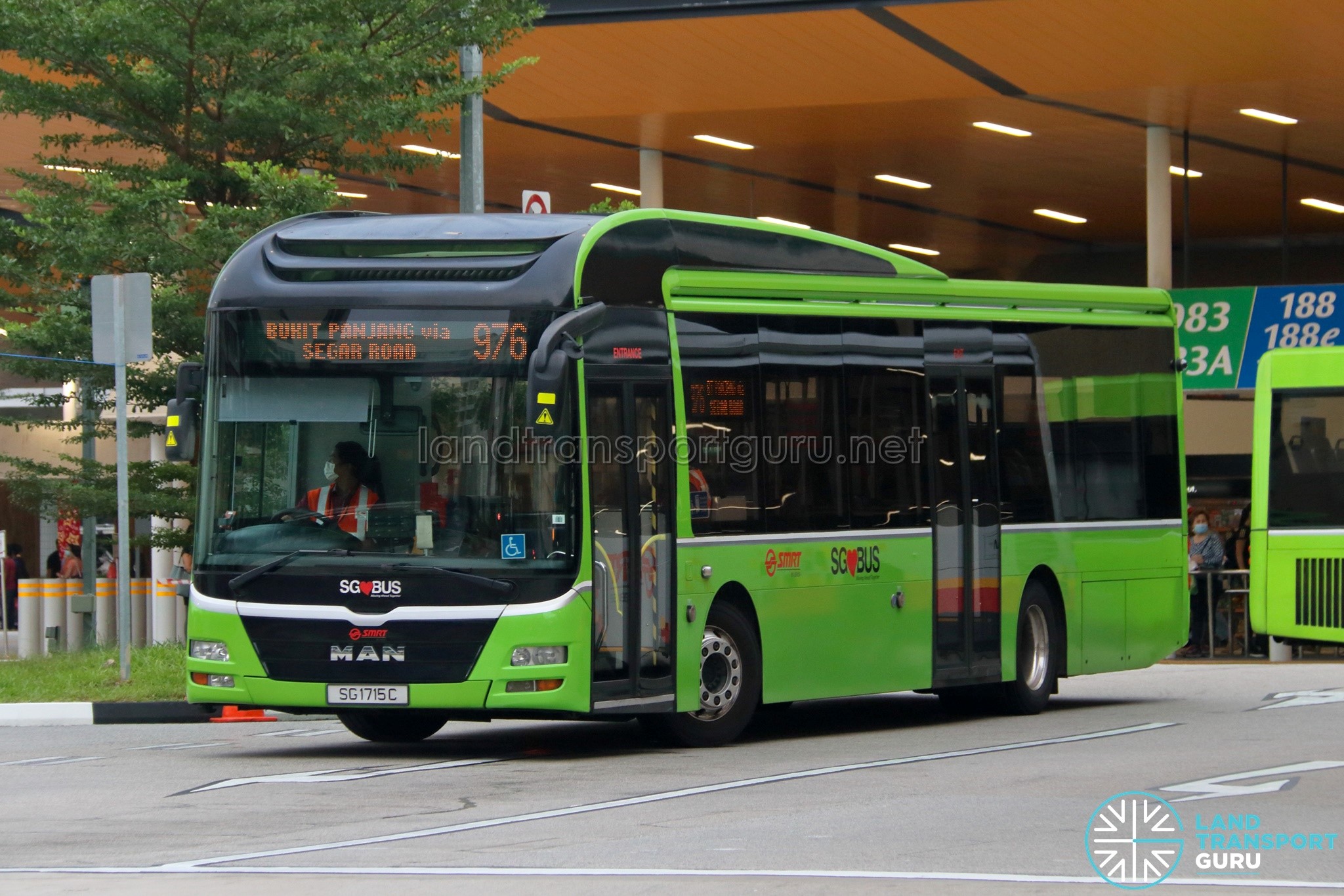 Bus 976 SMRT Buses MAN A22 SG1715C Land Transport Guru