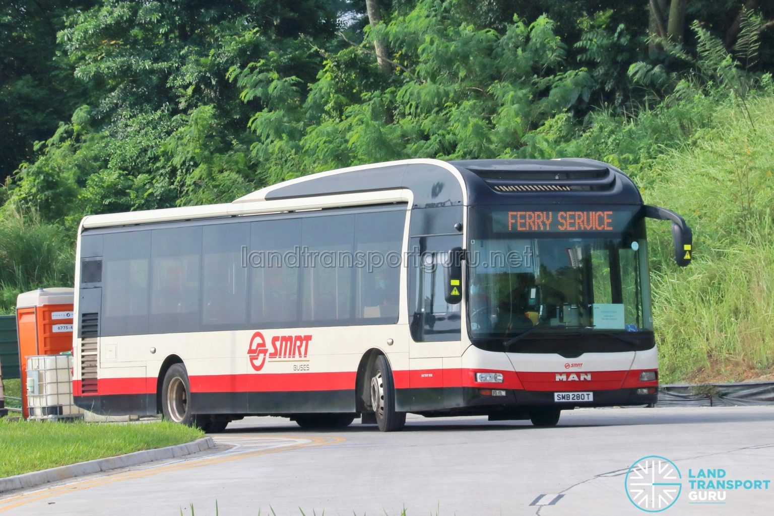 Employee Bus Services | Land Transport Guru