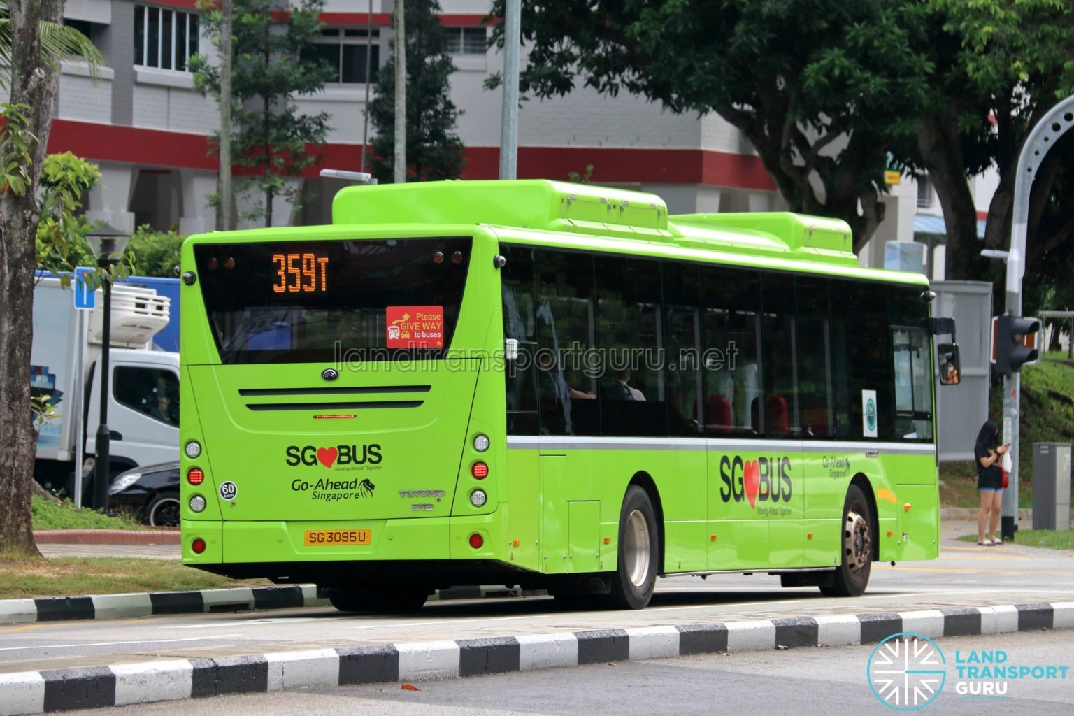 Bus 359T – Go-Ahead Singapore Yutong E12 (SG3095U) [Rear] | Land ...