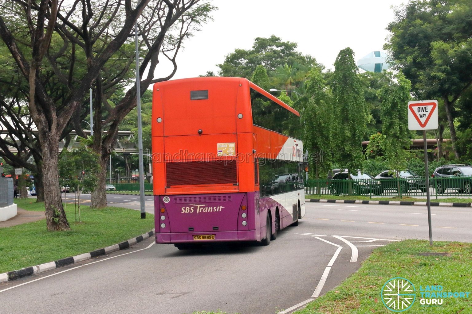 SBS Transit Volvo B10TL CDGE (SBS9889U) | Land Transport Guru