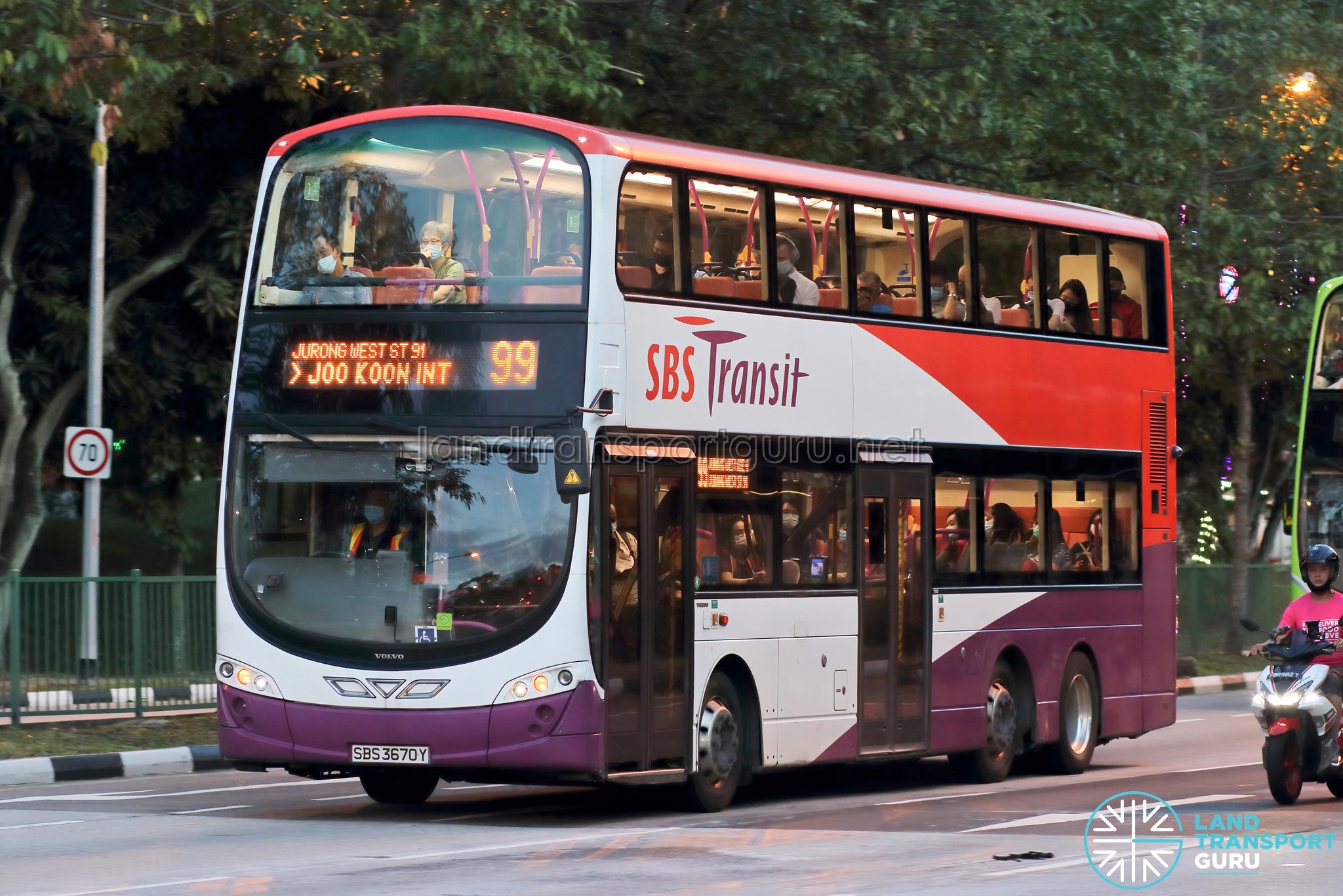 Bus 99 SBS Transit Volvo B9TL Wright SBS3670Y Land Transport Guru Bus 99 SBS Transit Volvo B9TL Wright SBS3670Y Land Transport Guru