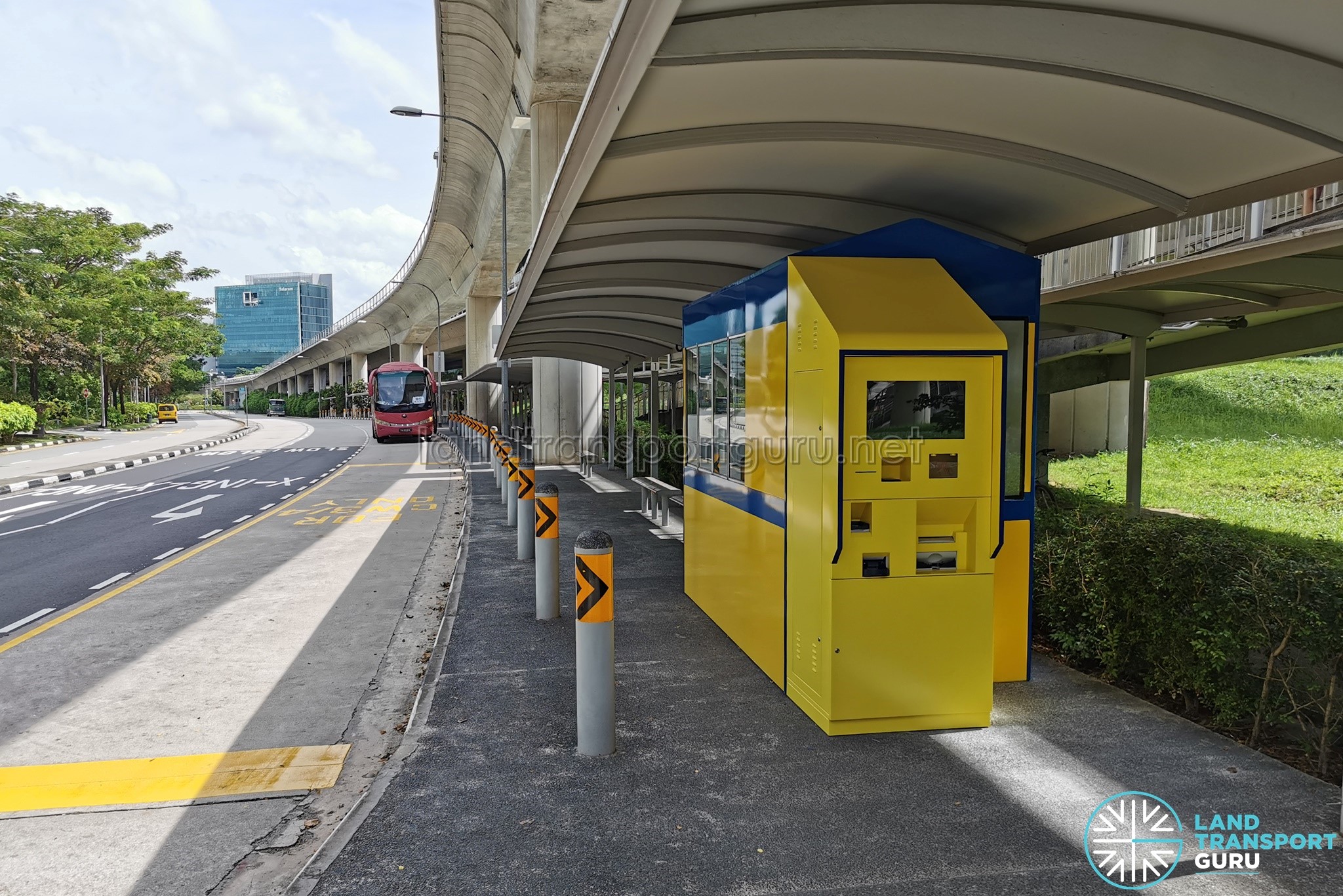 Causeway Link Jurong East Bus Stop Ticketing Kiosk Land Transport Guru