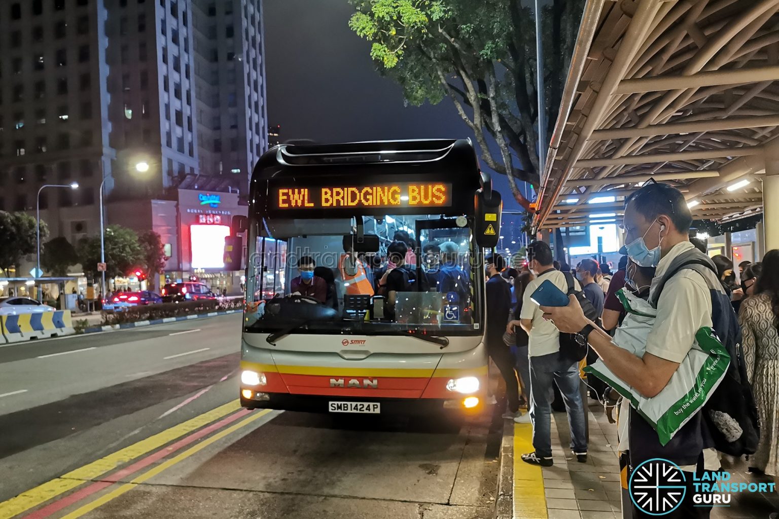 Bugis MRT Station | Land Transport Guru