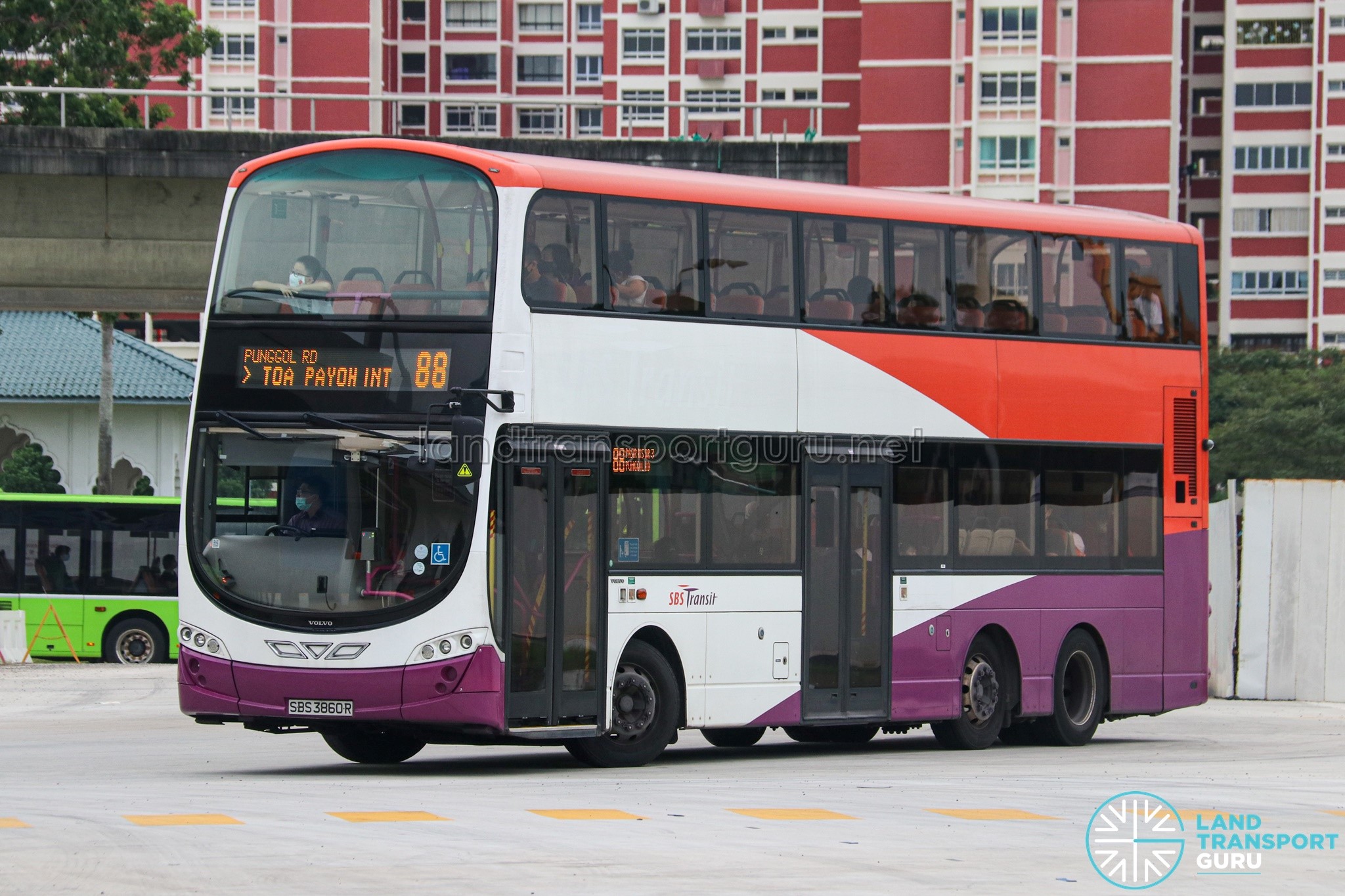 Bus 88 SBS Transit Volvo B9TL Wright SBS3860R Land Transport Guru