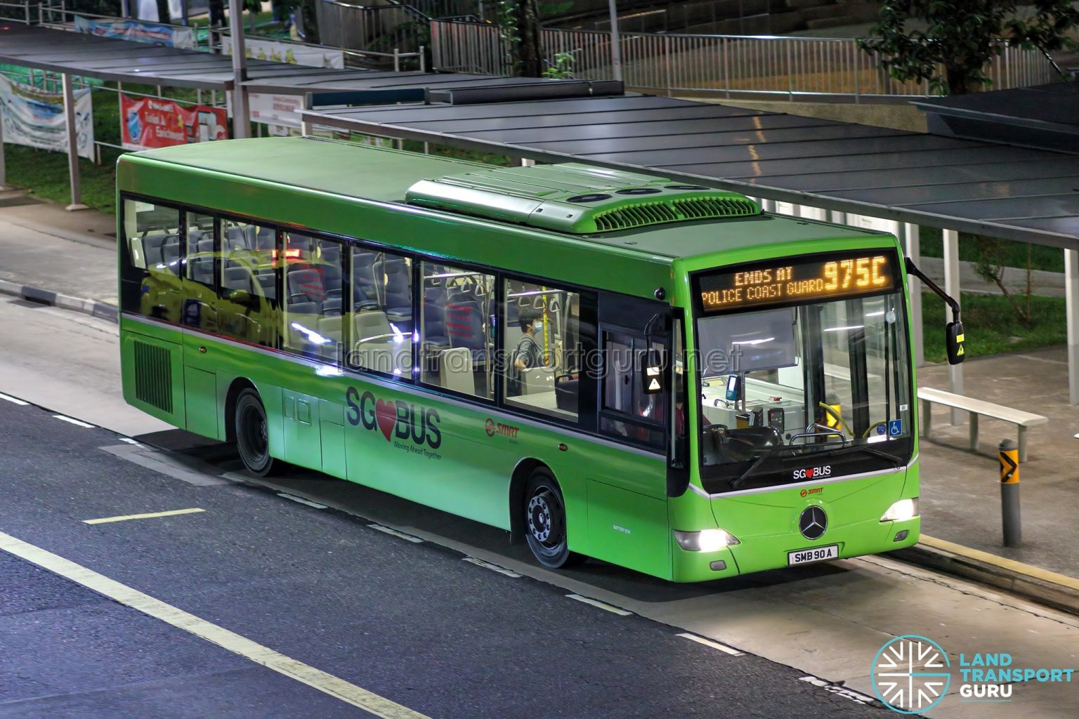 Bus 975C – SMRT Buses Mercedes-Benz OC500LE (SMB90A) | Land Transport Guru
