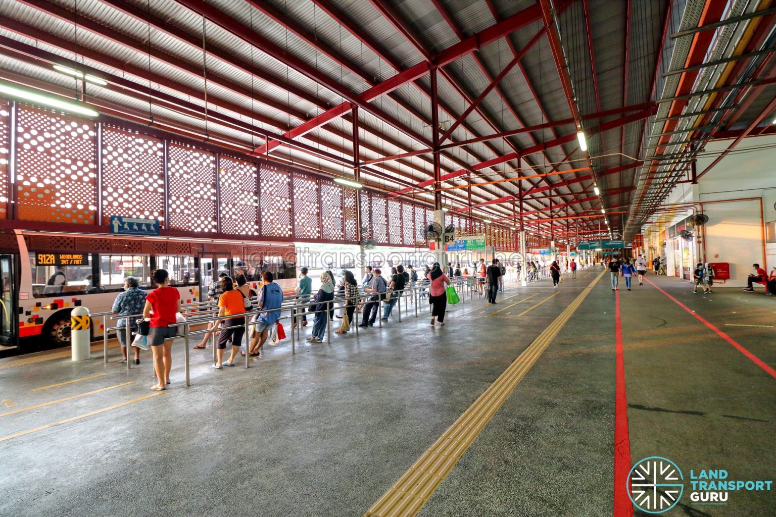 Woodlands Temporary Bus Interchange (Jun 2021) – Concourse near Berth 4 ...