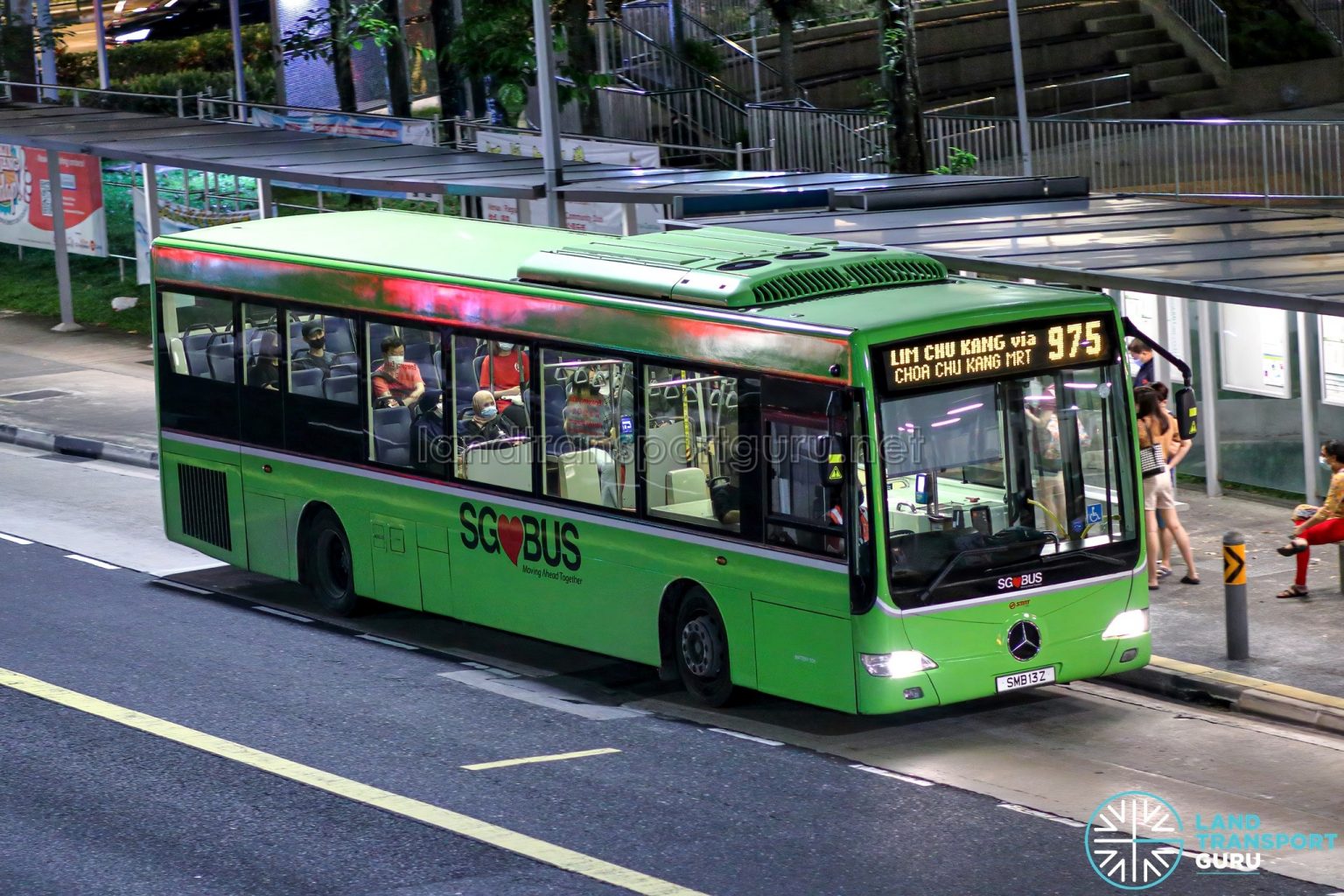 Bus 975 – SMRT Buses Mercedes-Benz OC500LE (SMB13Z) | Land Transport Guru
