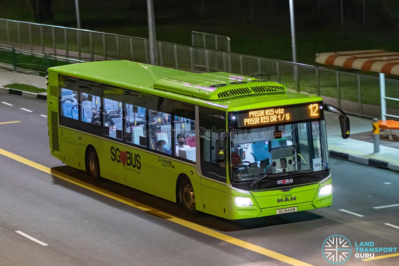 Bus 12 – Go-Ahead MAN A22 Euro 6 (SG1844M) | Land Transport Guru