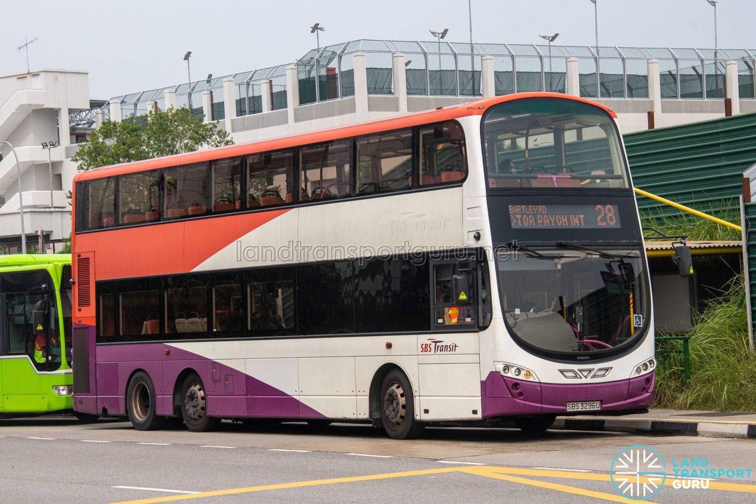 Bus 28 – SBS Transit Volvo B9TL Wright (SBS3296U) | Land Transport Guru