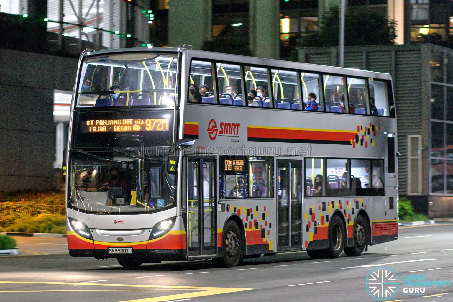 Bus 972M – SMRT Buses Alexander Dennis Enviro500 (SMB5007J) | Land ...