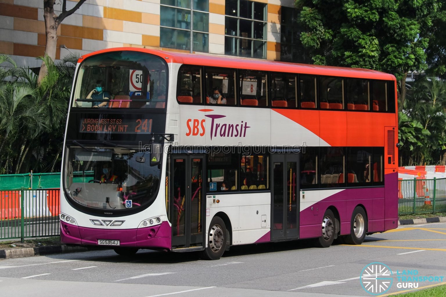Bus 241 – SBS Transit Volvo B9TL Wright (SG5354J) | Land Transport Guru