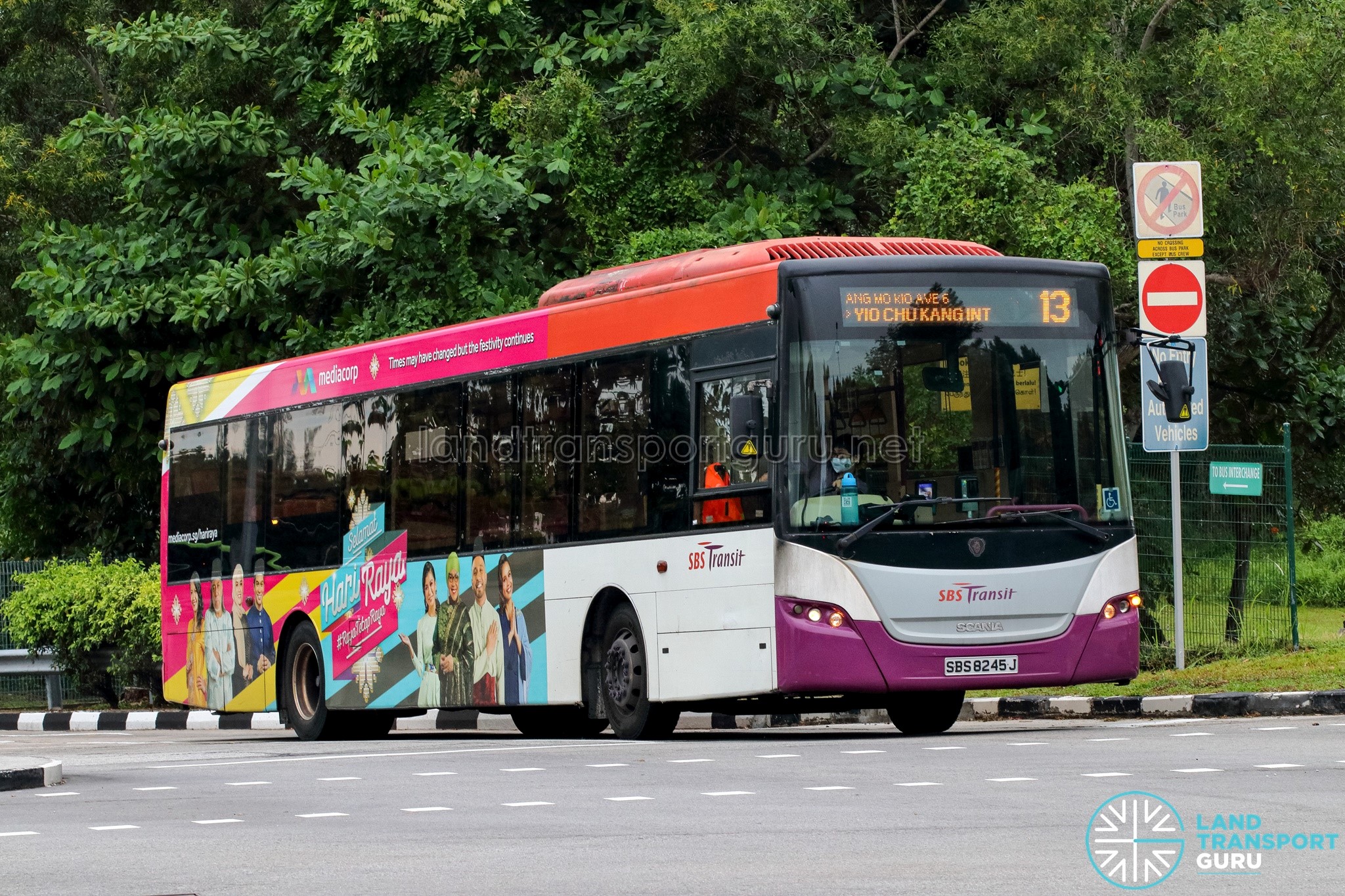Bus 13 SBS Transit Scania K230UB Euro IV SBS8245J Land Transport Guru Bus 13 SBS Transit Scania K230UB Euro IV SBS8245J Land Transport Guru