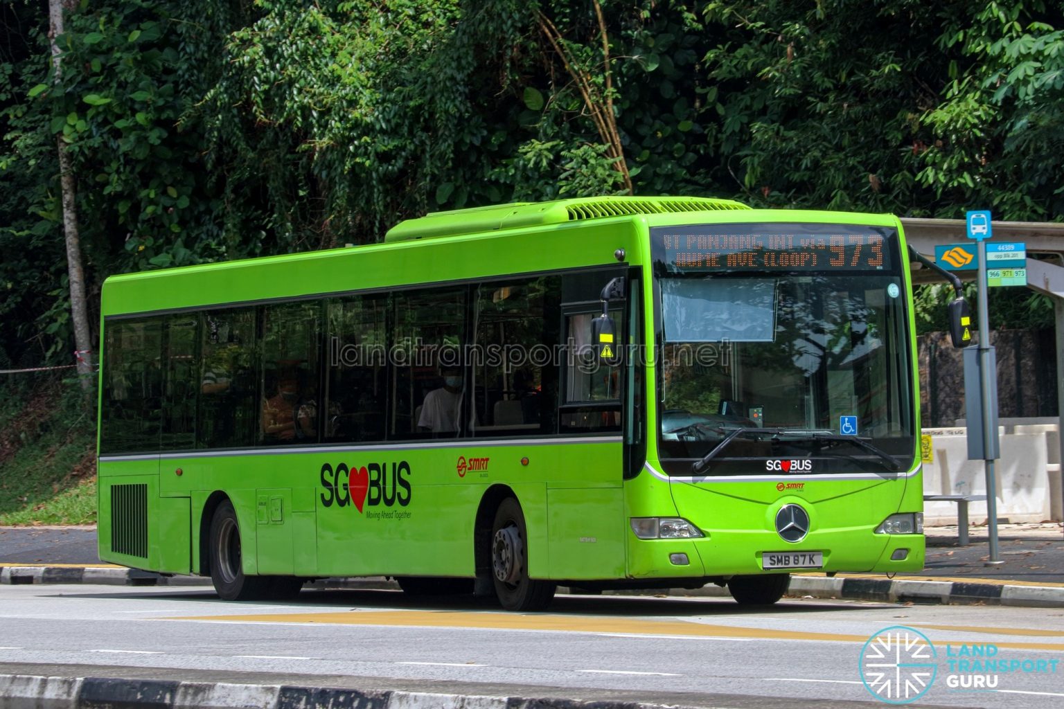 Bus 973 – SMRT Buses Mercedes-Benz OC500LE (SMB87K) | Land Transport Guru
