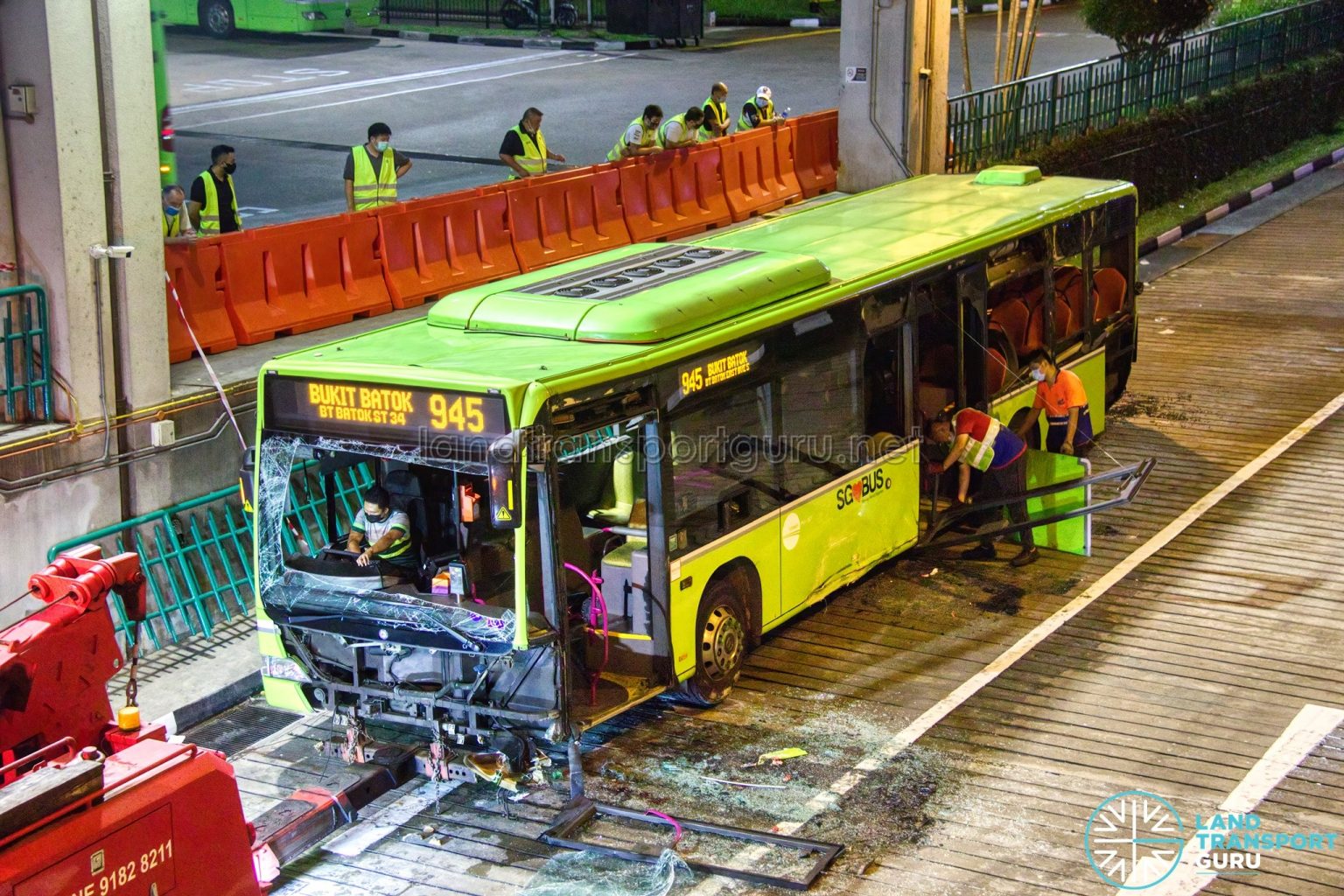 Bukit Batok Bus Interchange Accident (Jul 2021) – SBS6403H preparing to ...