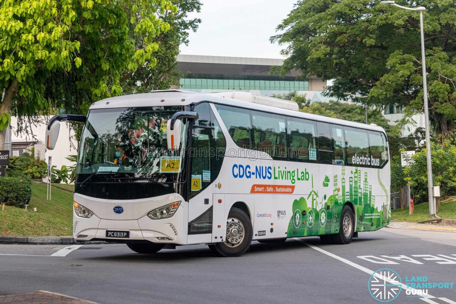 BYD C9 electric coach trialled in NUS – Land Transport Guru