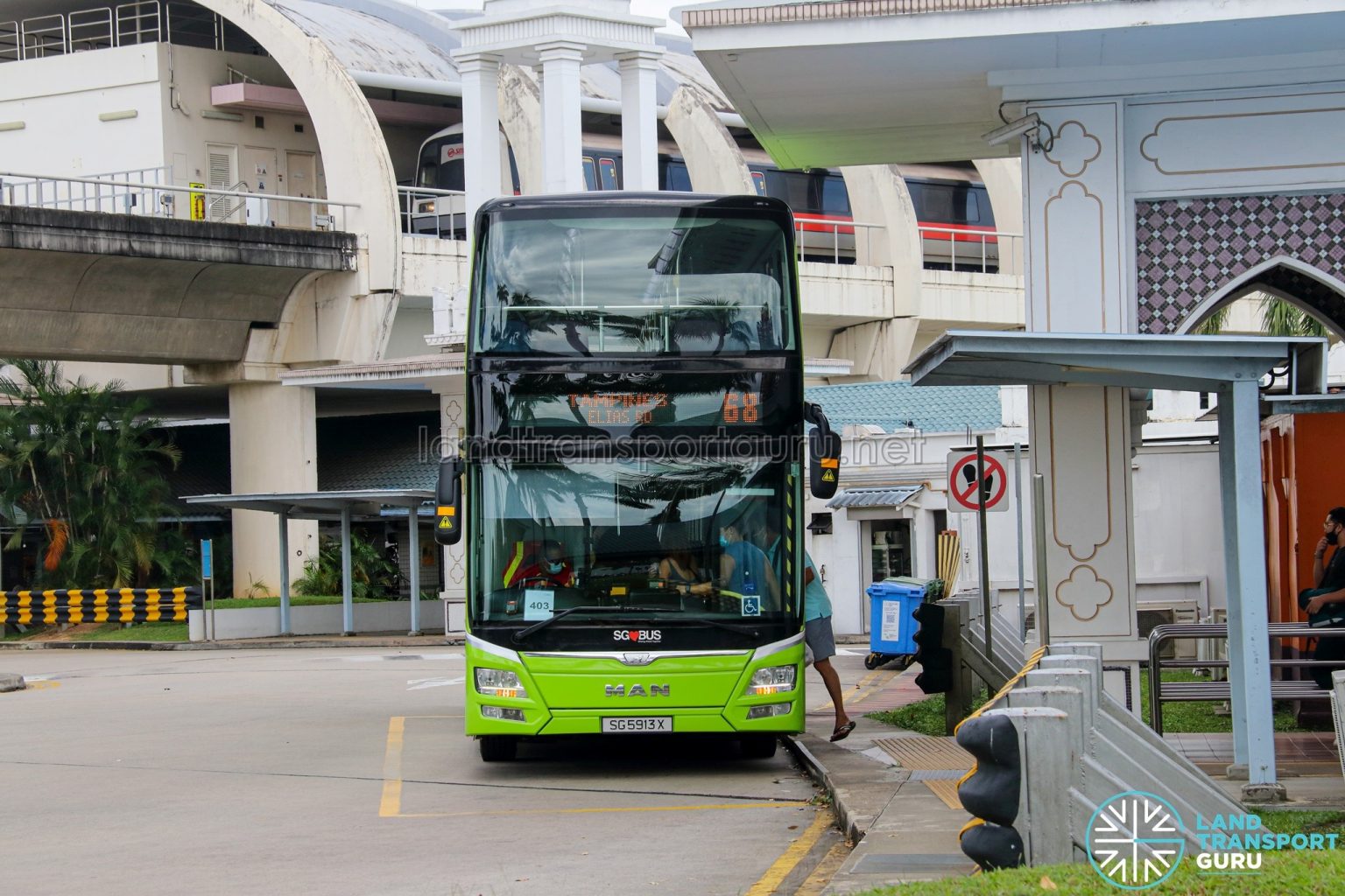 Pasir Ris Bus Interchange (June 2021) – Bus at Berth B7 | Land ...