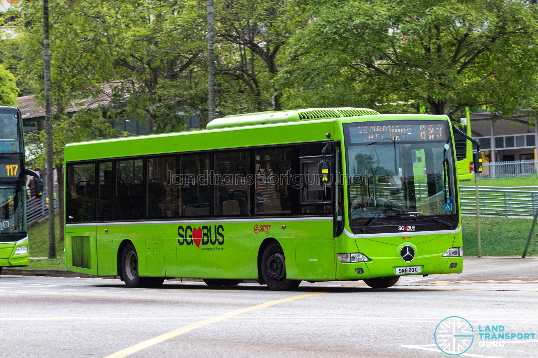 Bus 883 SMRT Buses Mercedes Benz OC500LE SMB20C Land Transport Guru
