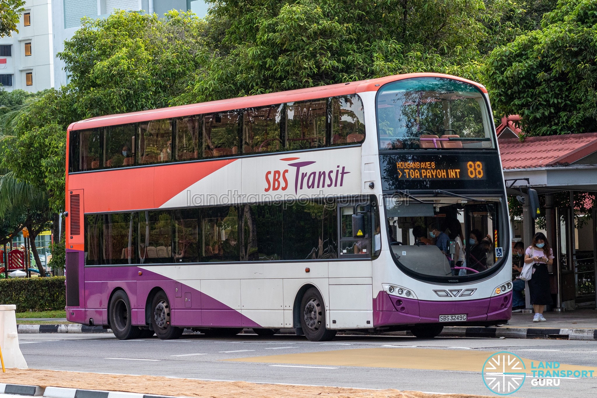 Bus 88 SBS Transit Volvo B9TL Wright SBS3249G Land Transport Guru