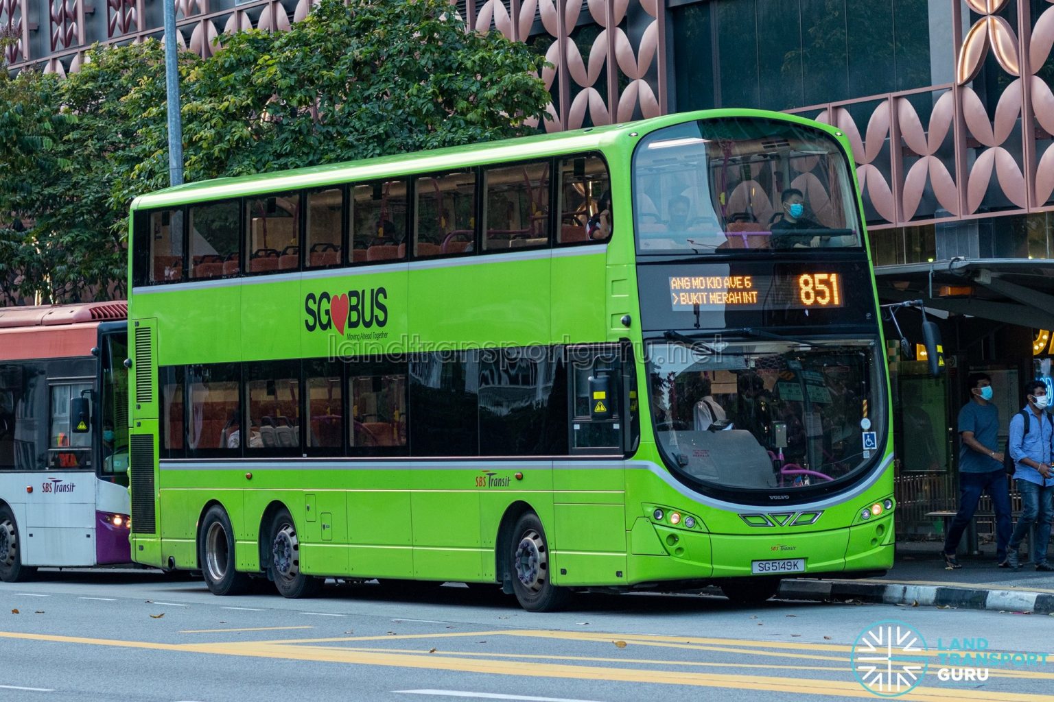 Bus 851 – SBS Transit Volvo B9TL Wright (SG5149K) | Land Transport Guru