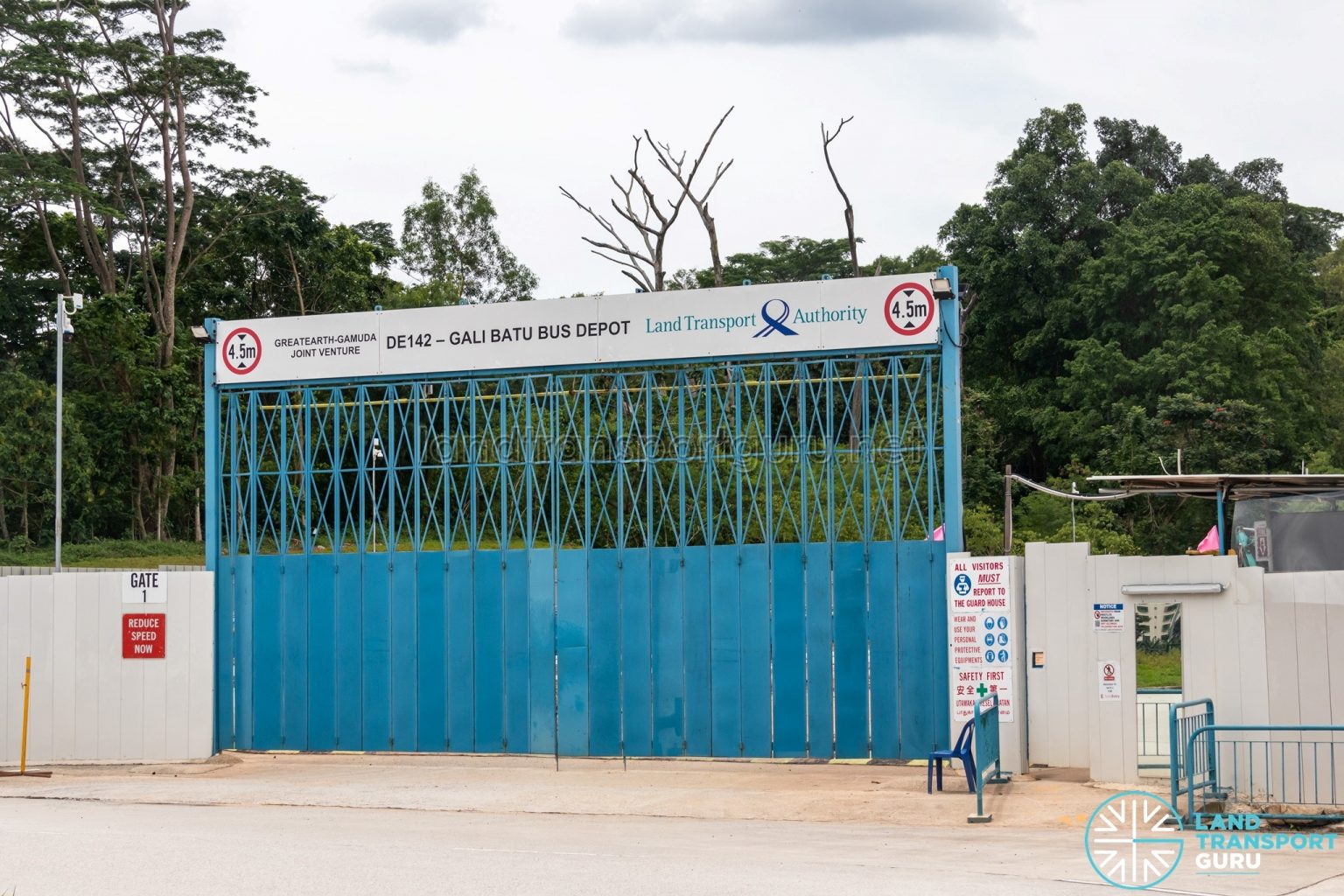 Gali Batu Bus Depot | Land Transport Guru