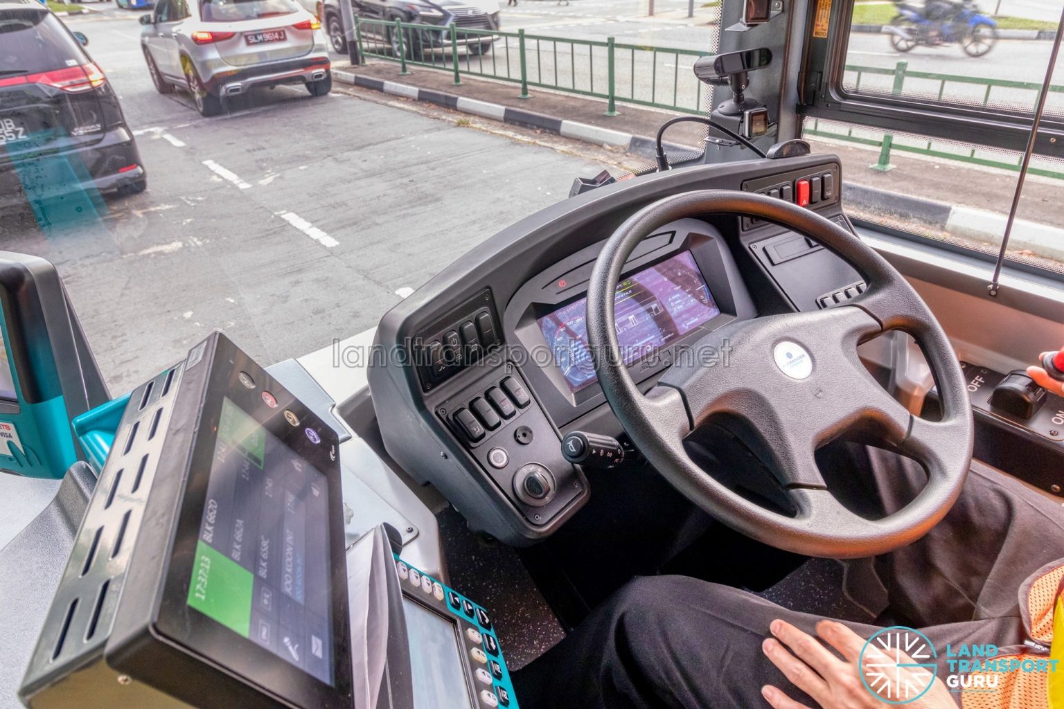 Alexander Dennis Enviro500 (3 Door) – Dashboard, CFMS DDU & Driver Anti ...