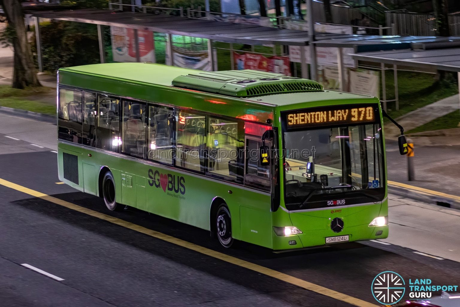Bus 970 – SMRT Buses Mercedes-Benz OC500LE (SMB124L) | Land Transport Guru