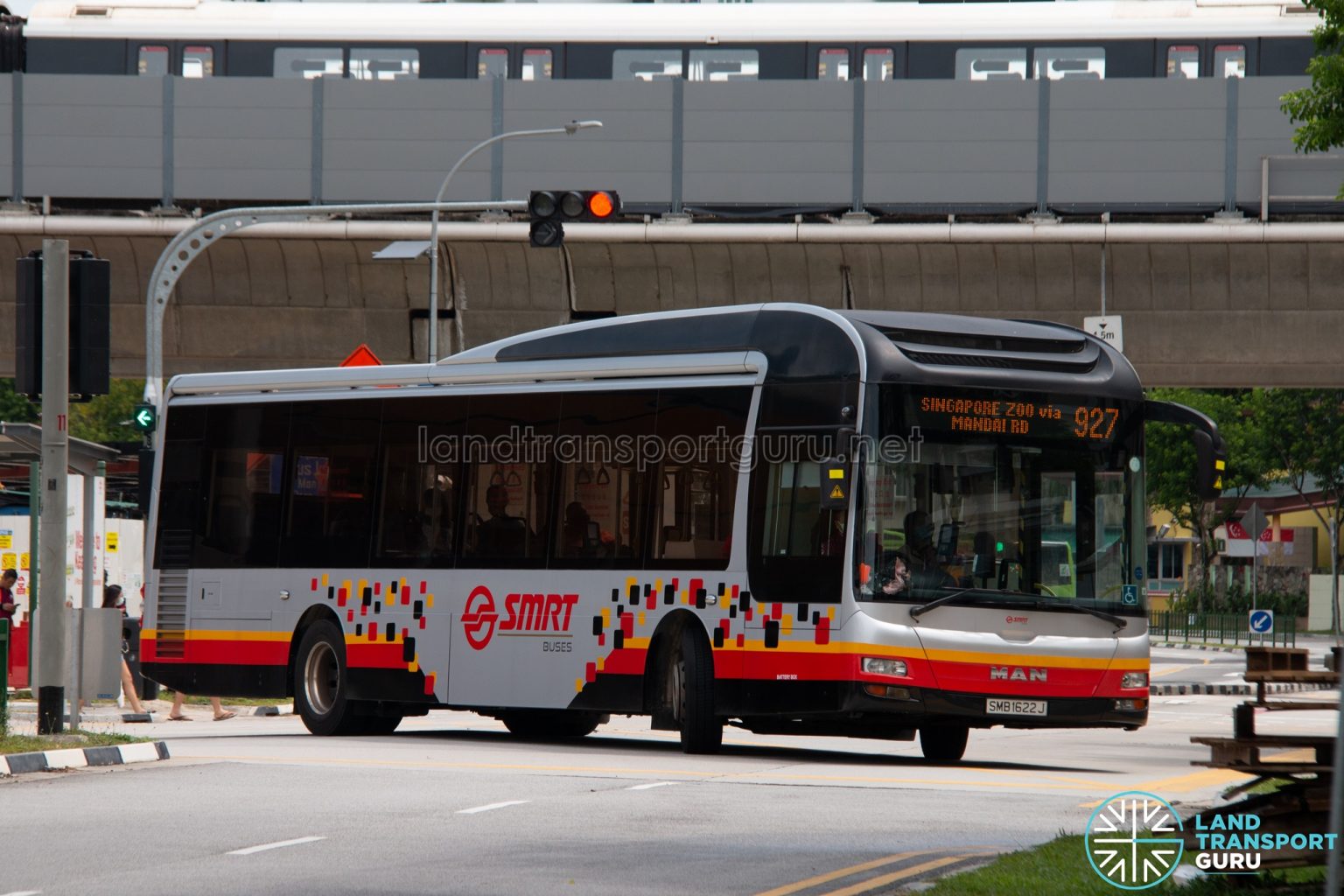SMRT Bus Service 927 | Land Transport Guru