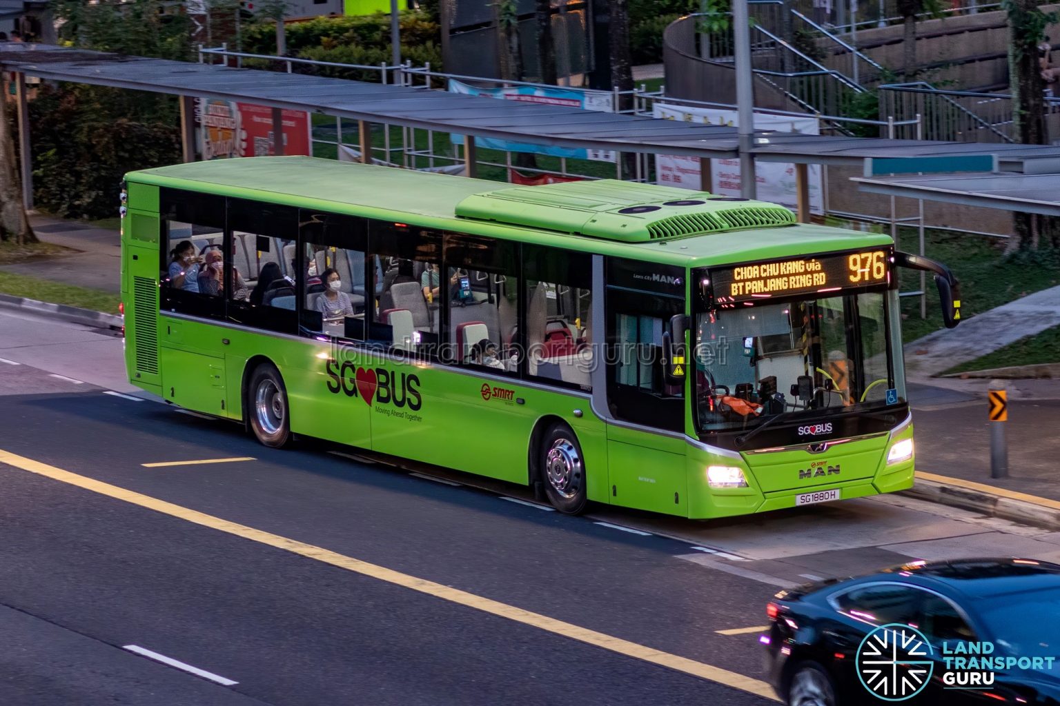 Bus 976 – SMRT Buses MAN A22 Euro 6 (SG1880H) | Land Transport Guru