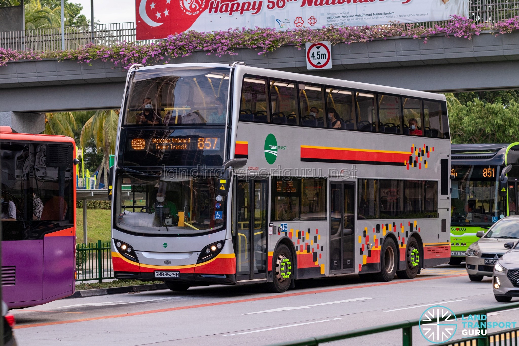 Bus 857 Tower Transit Alexander Dennis Enviro500 SMB3529H Land Bus 857 Tower Transit Alexander Dennis Enviro500 SMB3529H Land