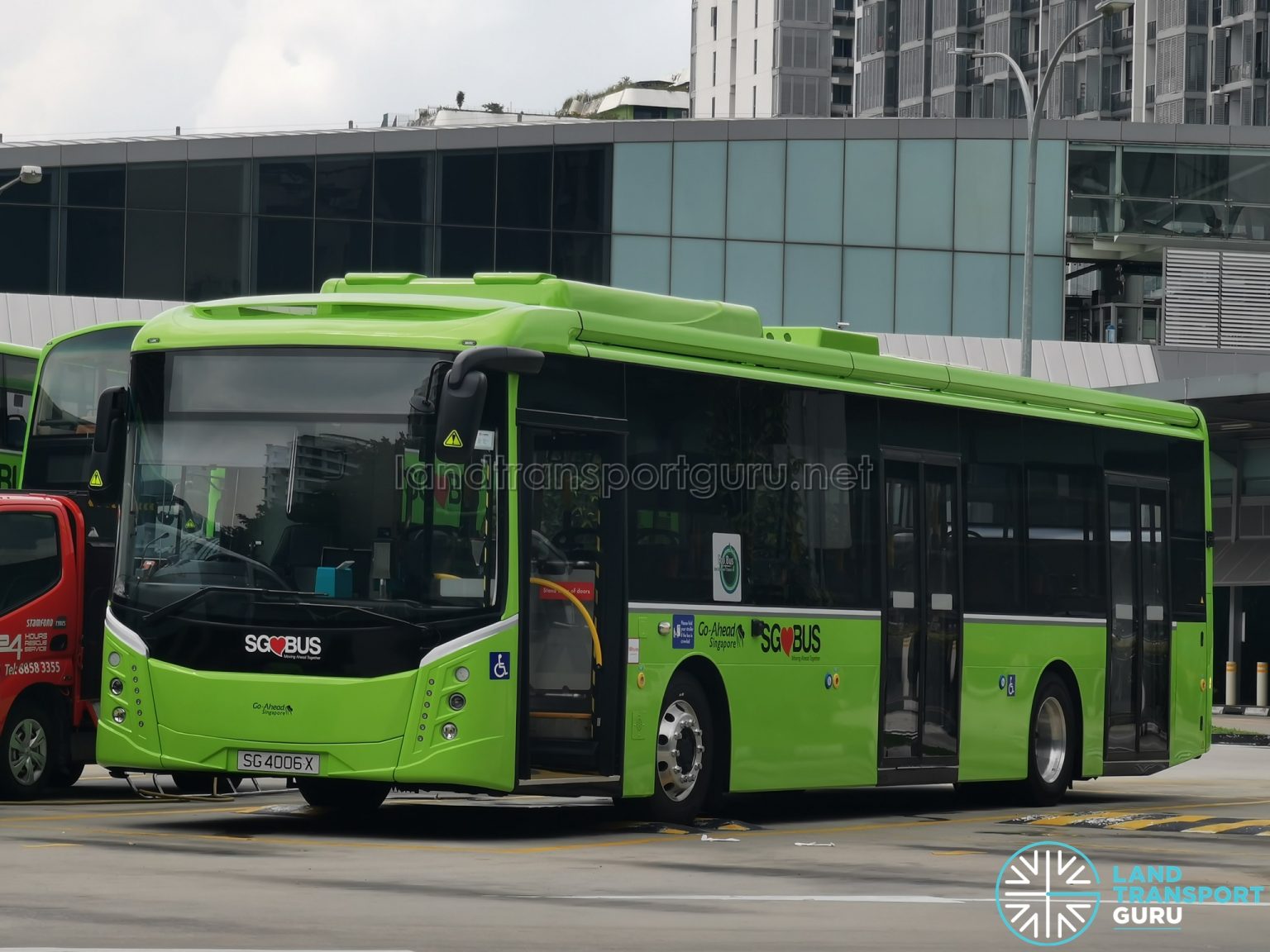 Go-Ahead Singapore CRRC C12 (SG4006X) | Land Transport Guru