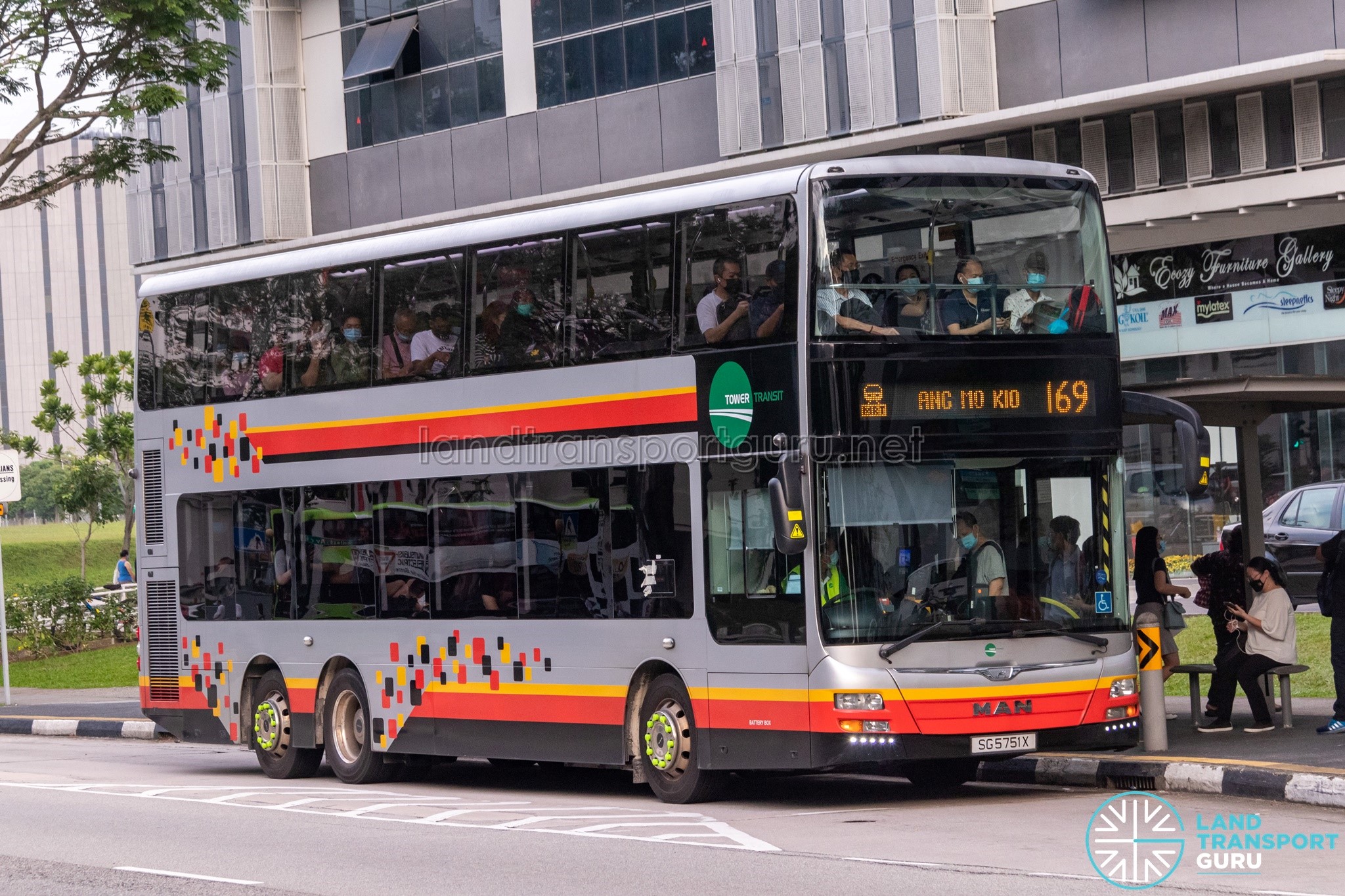 Bus 169 Tower Transit MAN A95 SG5751X Land Transport Guru