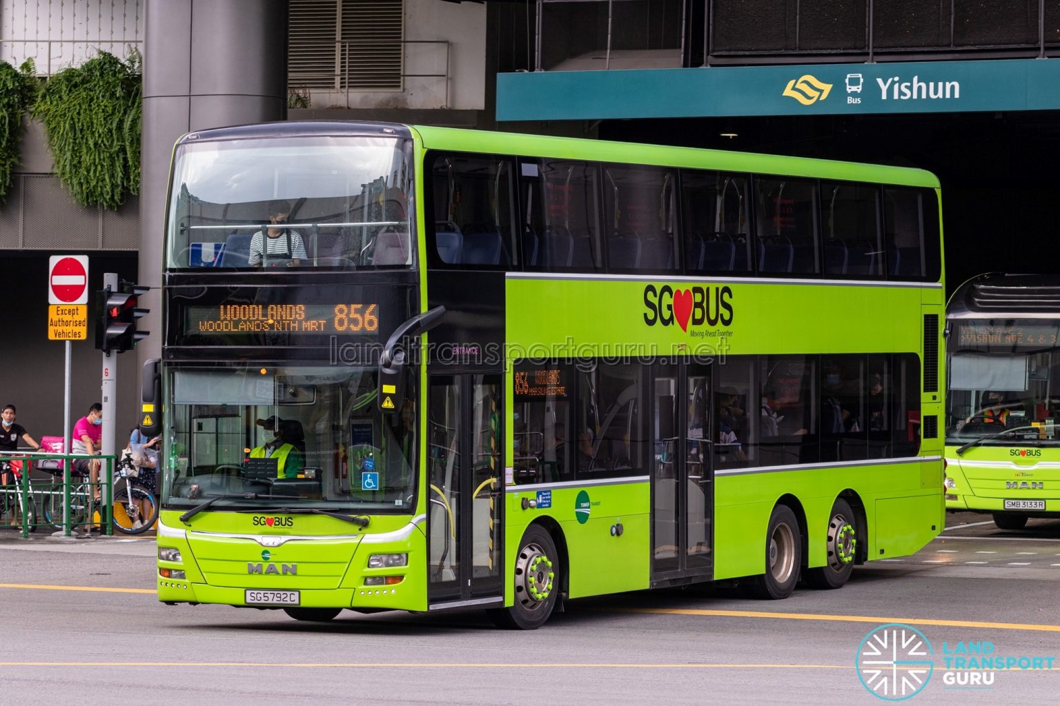 Bus 856 – Tower Transit MAN A95 (SG5792C) | Land Transport Guru