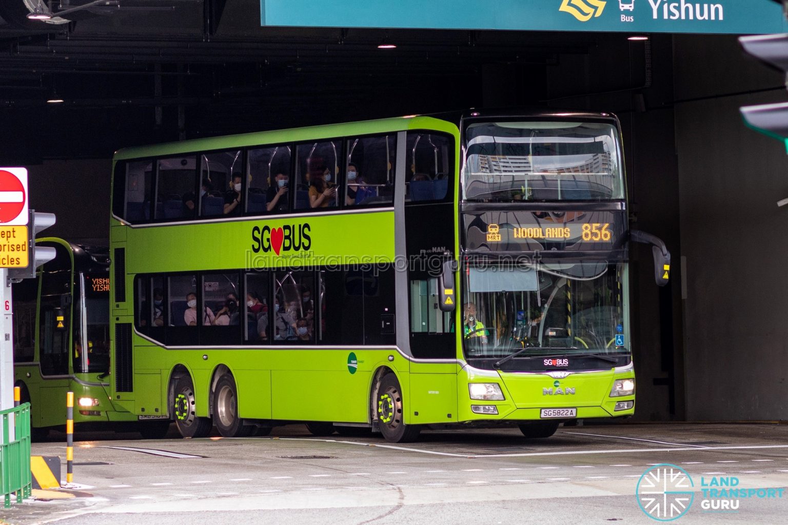 Bus 856 – Tower Transit MAN A95 (SG5822A) | Land Transport Guru