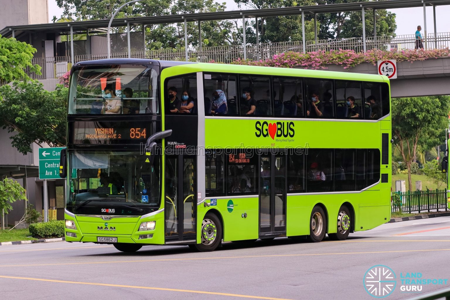 Bus 854 – Tower Transit MAN A95 (SG5862J) | Land Transport Guru