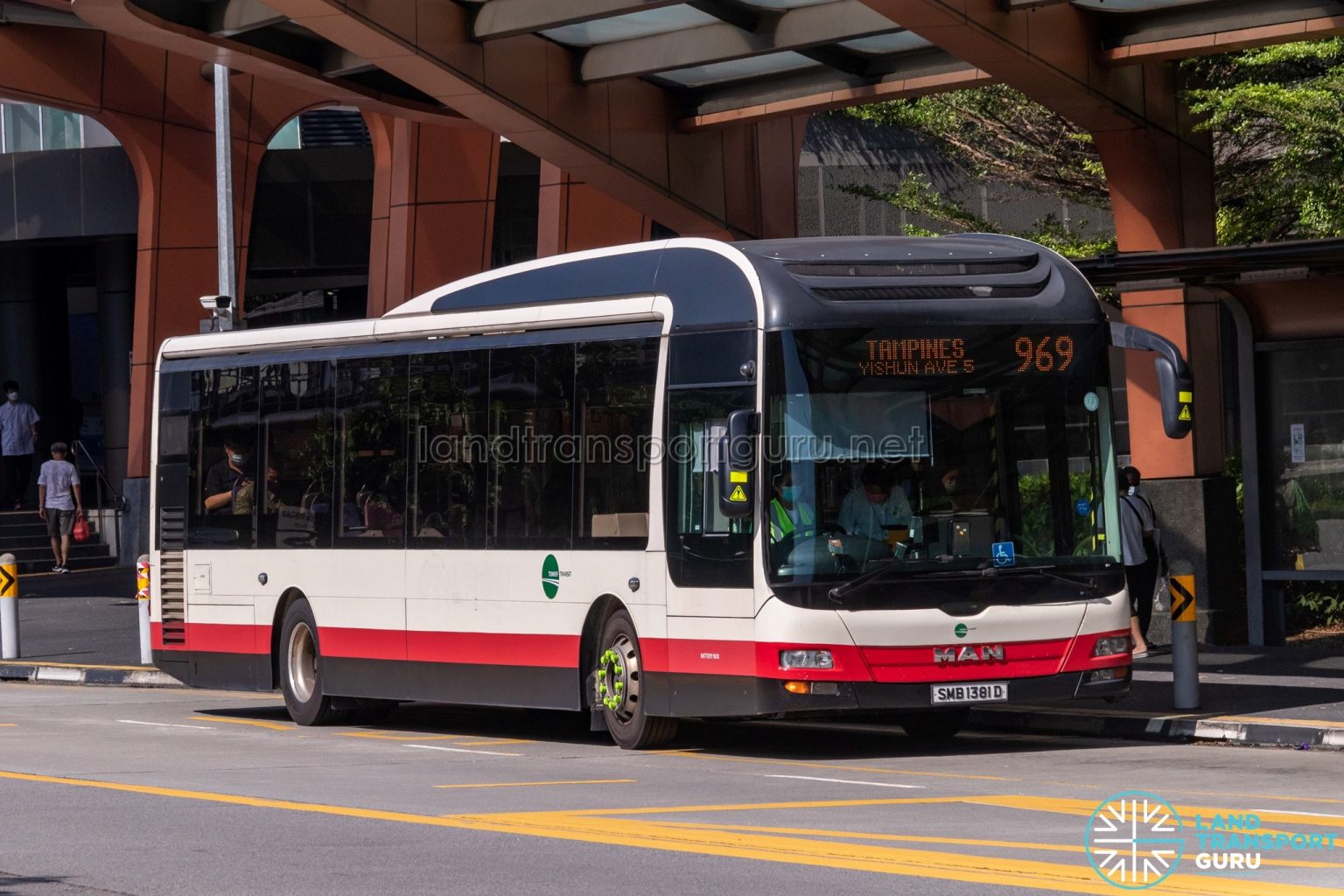 Bus 969 – Tower Transit MAN A22 (SMB1381D) | Land Transport Guru
