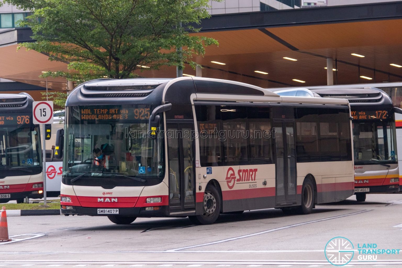 Bus 925 – SMRT Buses MAN A22 (SMB1407P) | Land Transport Guru